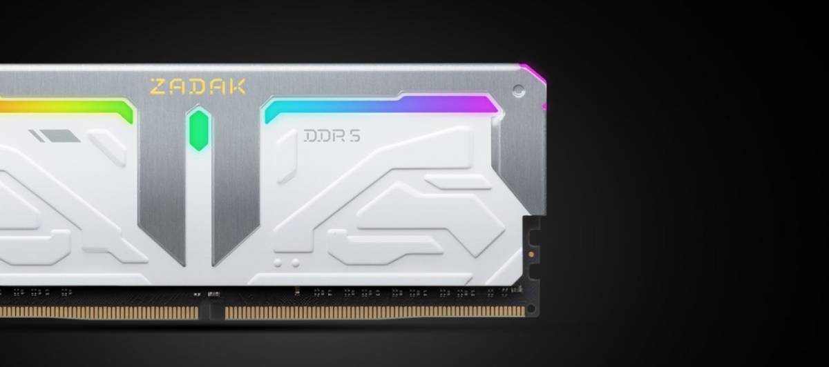 แรมพีซ๊ ZADAK Ram PC DDR5 16GB/5200MHz.CL38 (16GBx1) Spark RGB White