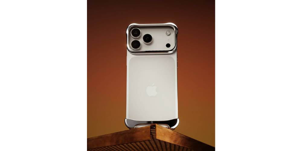 เคส ARC iPhone 17 Pro Max Pulse Aluminum Polished Silver